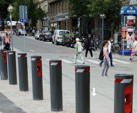 Bollards | CleanSafe Bollard | INDOSAN - Mountain of Protection | Alat ...